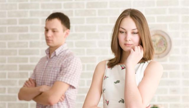 Tips for Handling a Break Up When You're Both on the Lease | Renterverse