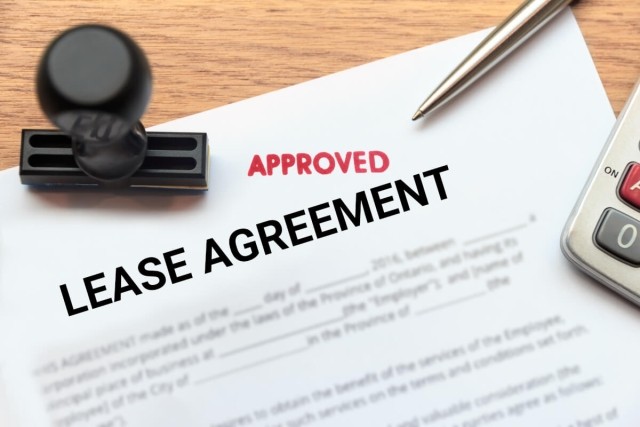 Lease Renewal vs. Lease Extension | Renterverse
