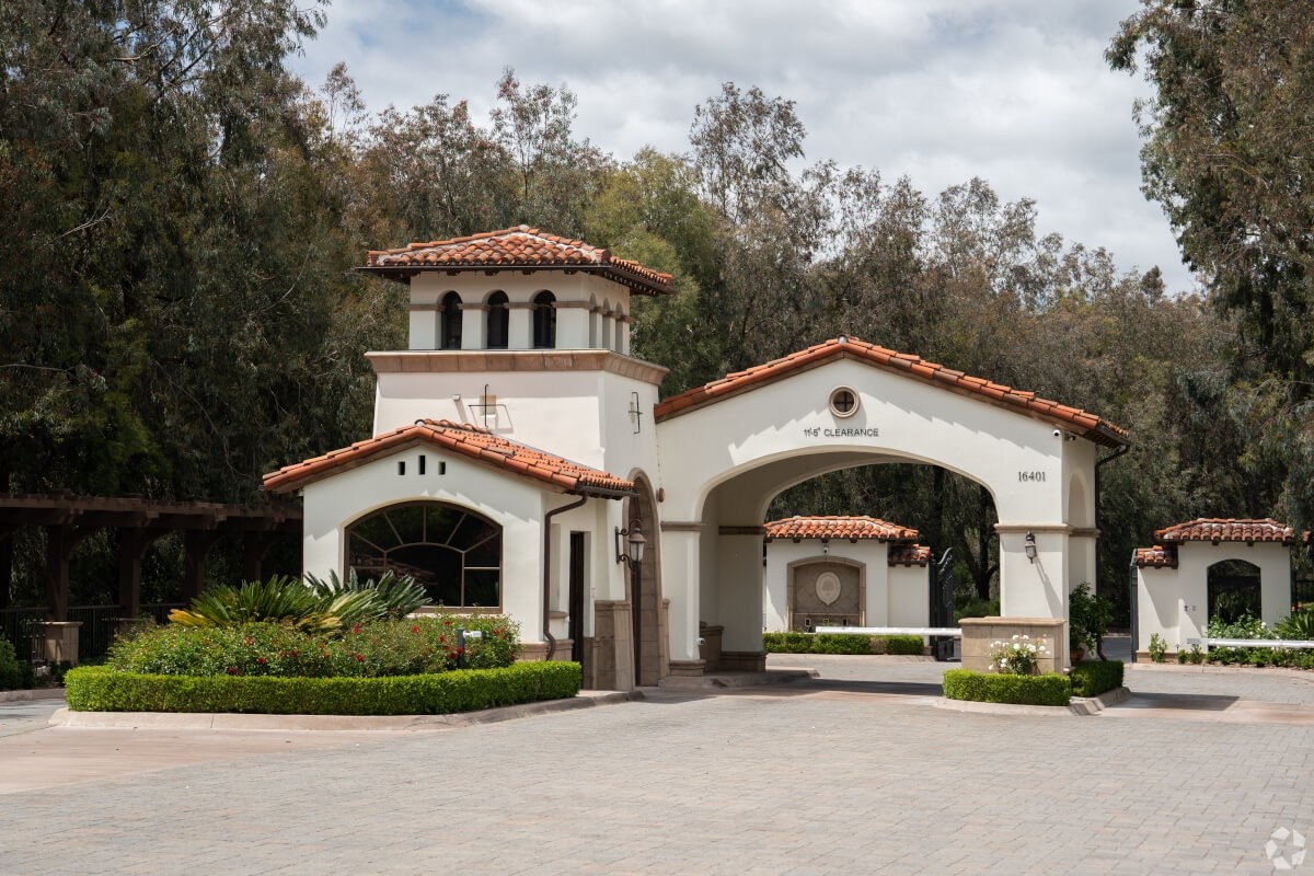 Exclusive Gated Communities in San Diego | Apartments.com
